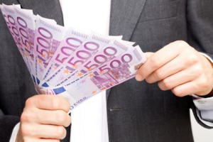 Bei CHECK24 gibt es 1.000 € Cashback » Kredite.de